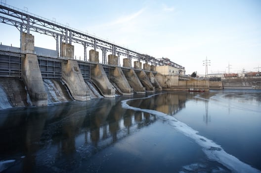 Key risks and management approaches in pumped hydropower